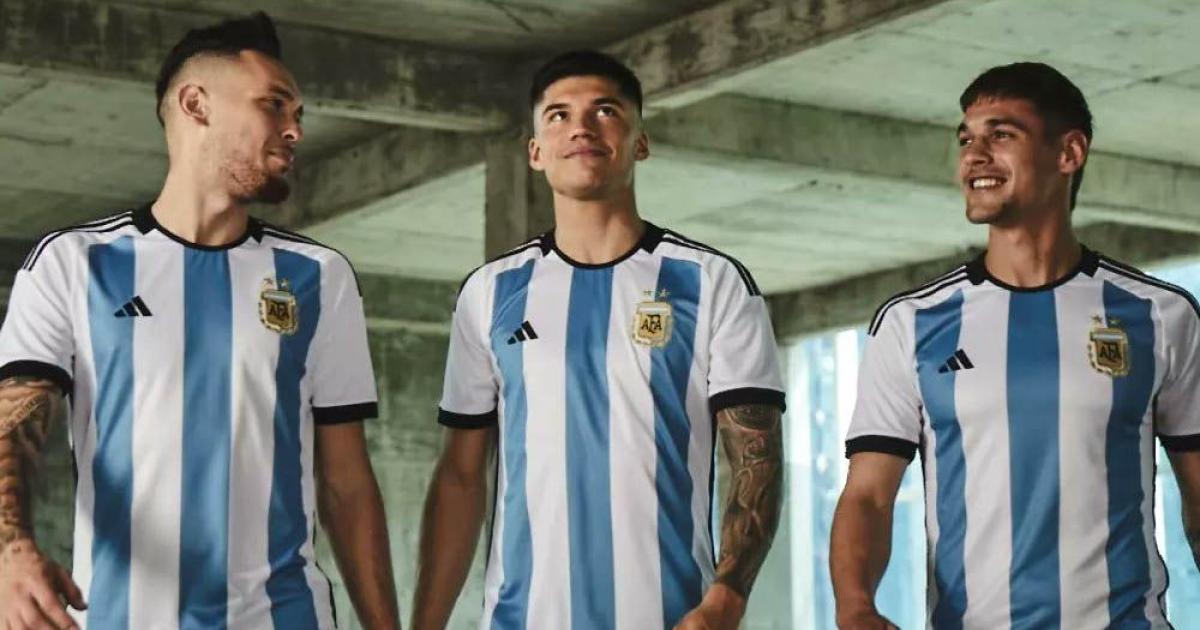 La Selección Argentina Presentó La Camiseta Que Usará En Qatar 2022